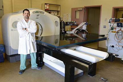 UC Davis veterinary technician creates new large animal CT table ...